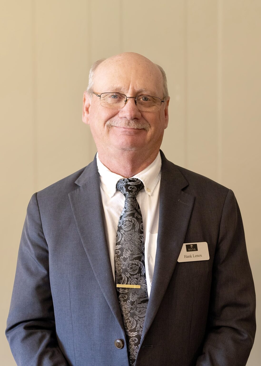 Hank Lenox - Ronk Funeral Home